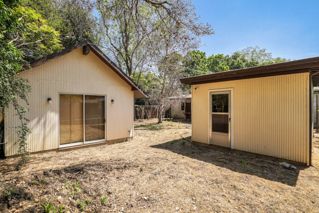 549 Menlo Oaks Drive