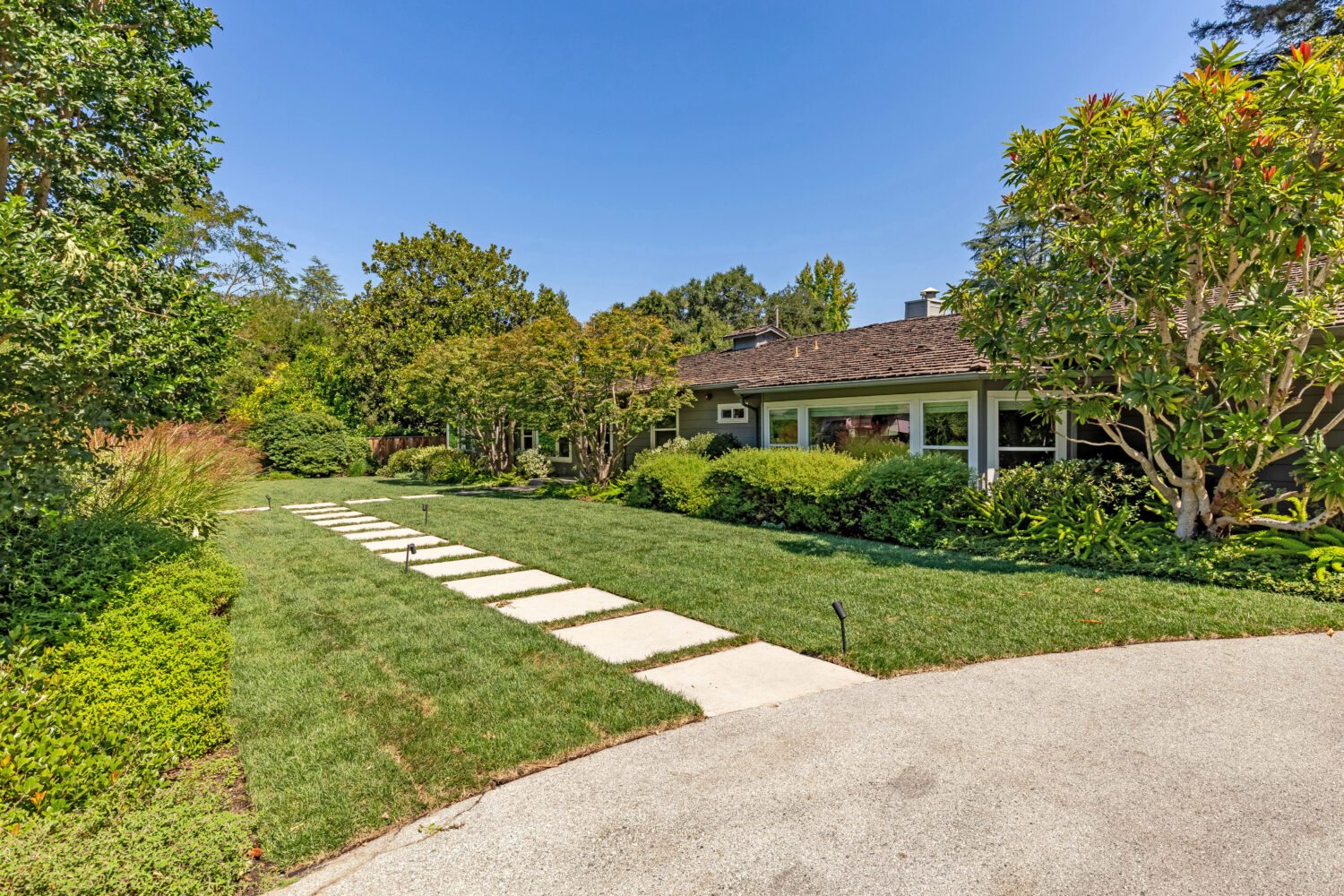 1 Douglass Way, Atherton
